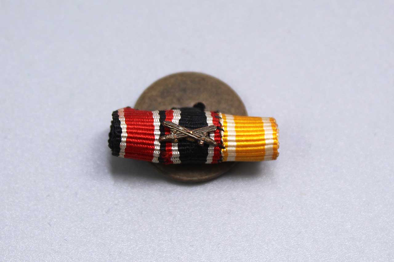 WW2 German Lapel Ribbon Device . GO1050 - Time Traveler Militaria