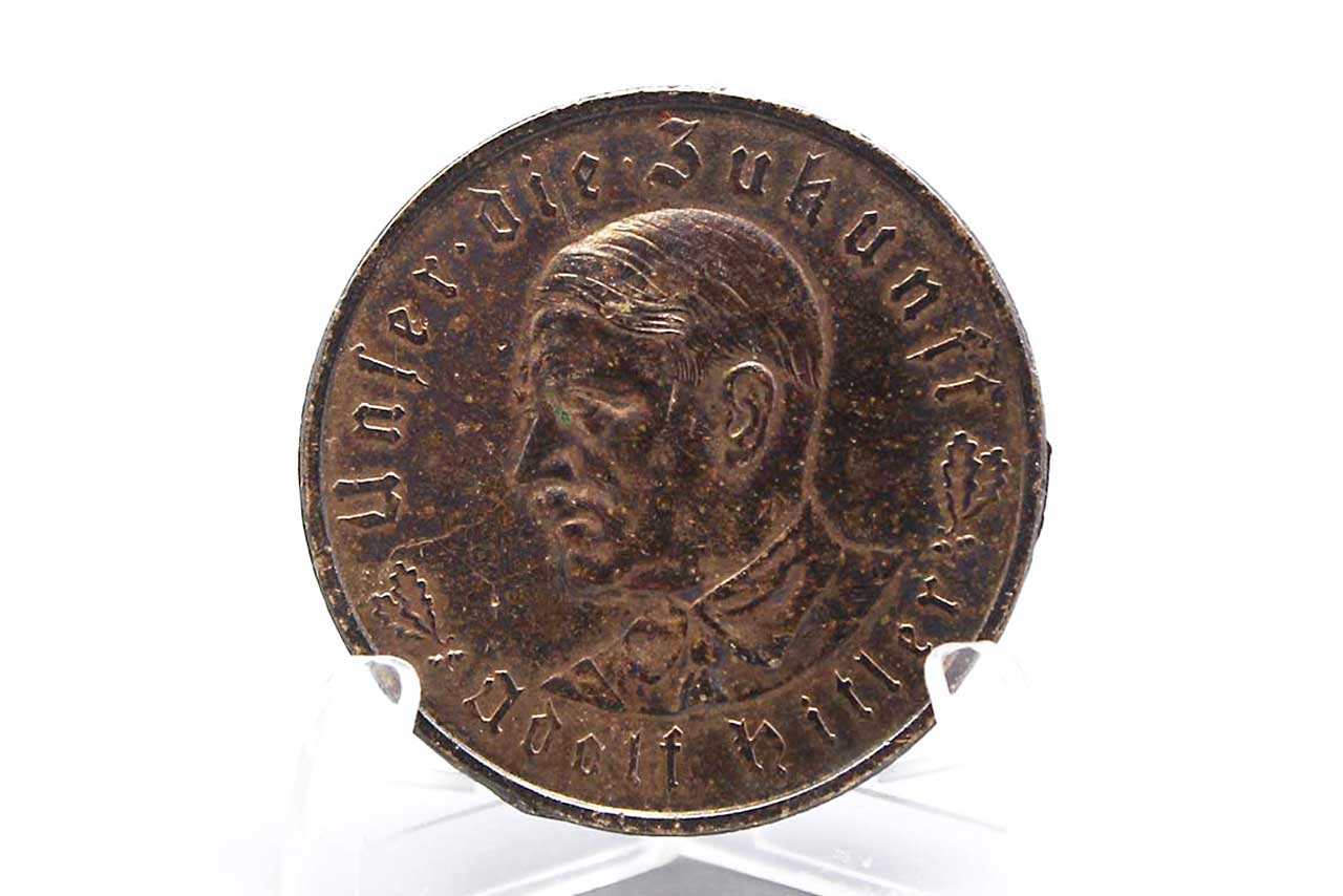 WW2 German AH 1933 Coin Token . GO760 - Time Traveler Militaria