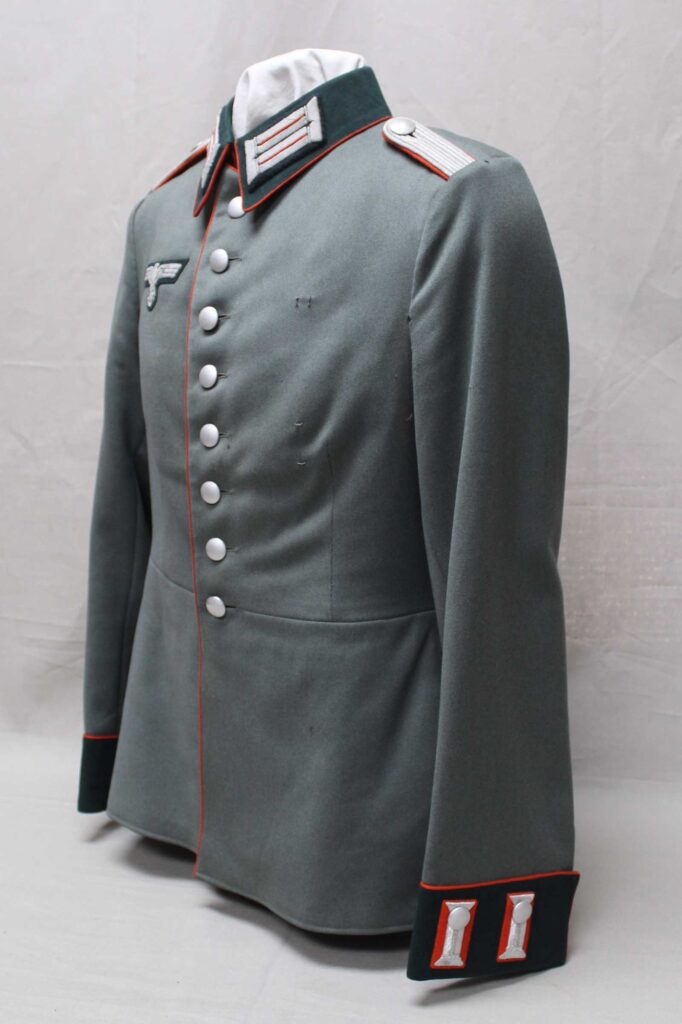 WW2 German Waffenrock Officer Artillery . U572 - Time Traveler Militaria