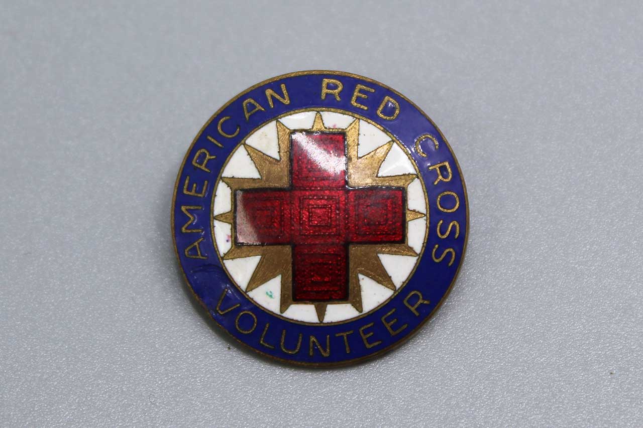 WW2 American Red Cross (ARC) Volunteer Pin . FLU4887 - Time Traveler ...