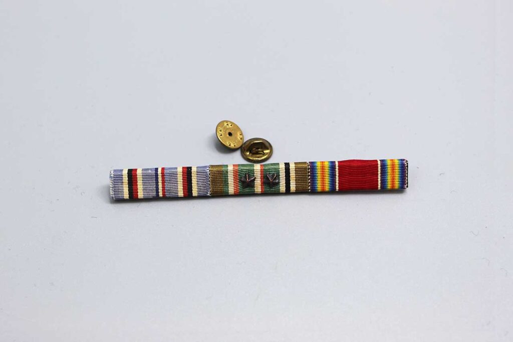US Army 3 Place Ribbon Bar . YMU4839 - Time Traveler Militaria