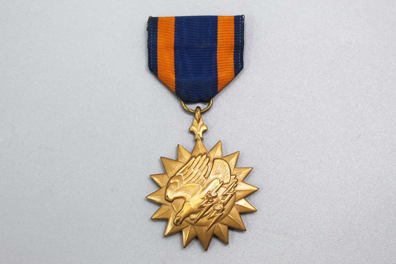 U.S. Air Medal . YMU4578 - Time Traveler Militaria