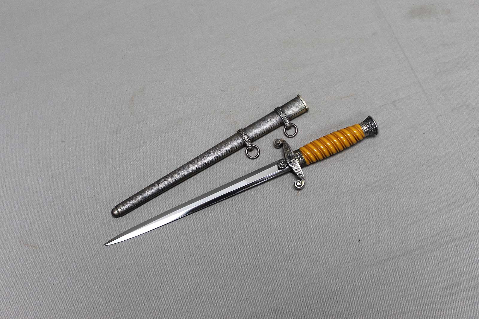 WW2 German Army Dagger Eickhorn Dedicated . D958 - Time Traveler Militaria