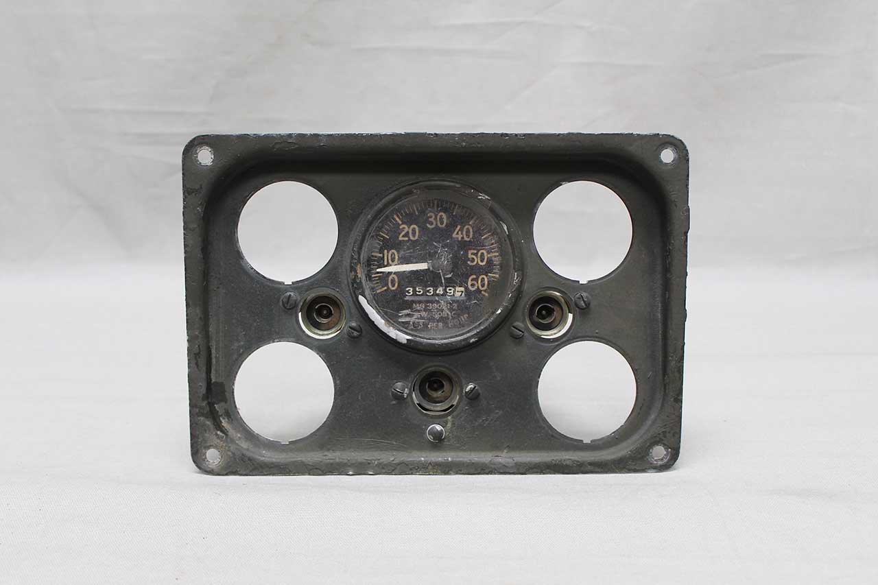 US Army Jeep Instrument Panel . FLU4906 - Time Traveler Militaria