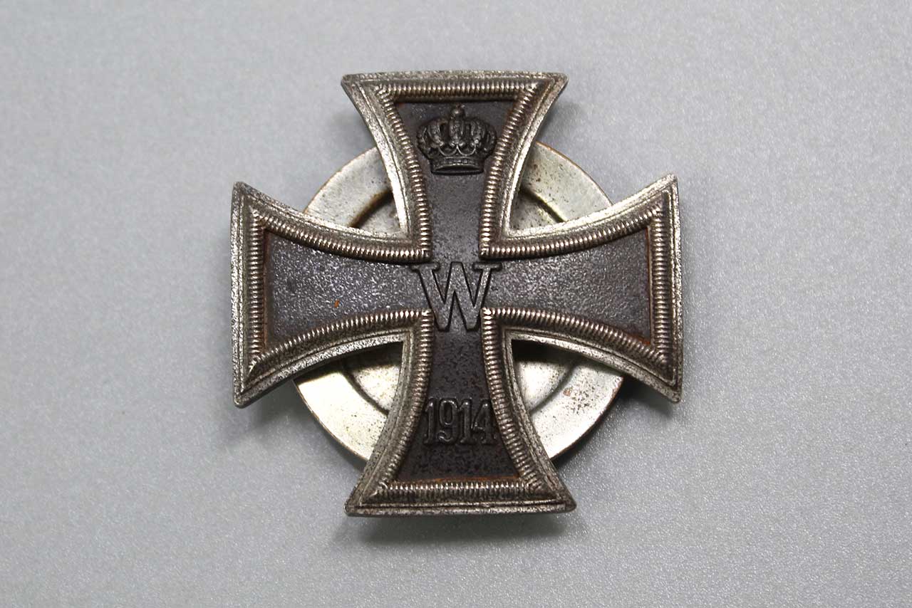 WW1 German Iron Cross Multi-Piece Screw Back Silber . GO5143 - Time ...