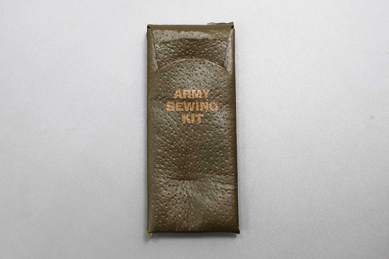 US Army Sewing Kit ww2-Korea . FLU1640 - Time Traveler Militaria