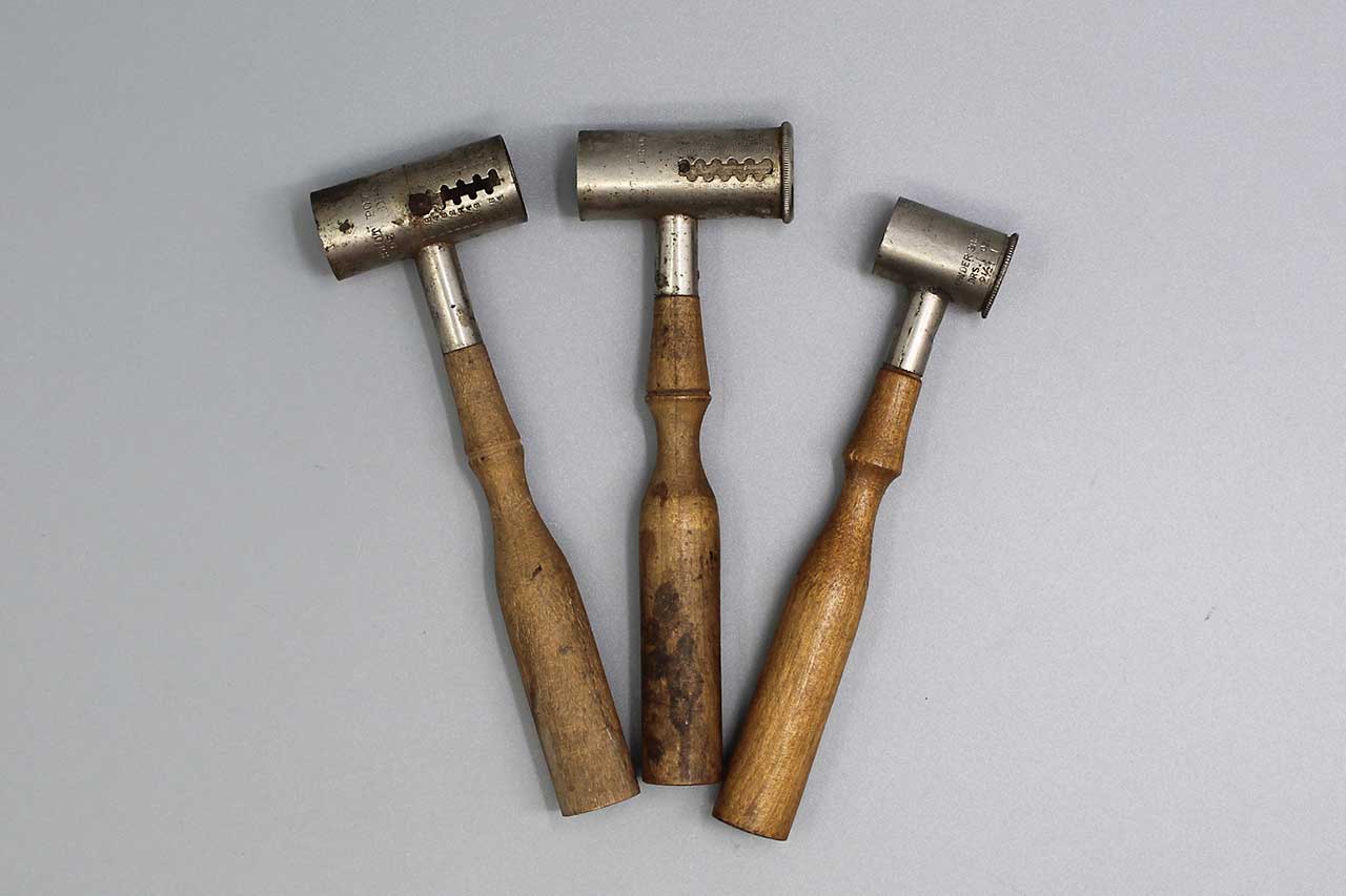 Group of 3 Antique Gun Powder Scoops . ANT233 - Time Traveler Militaria